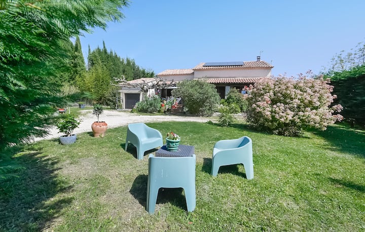 Gorgeous Home In Saint-privat-des-vieux - Alès