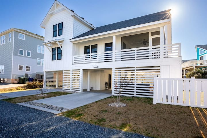 Rum-d.c.a 600 Ft To Beach, W/ Hot Tub And Backyard - Nags Head
