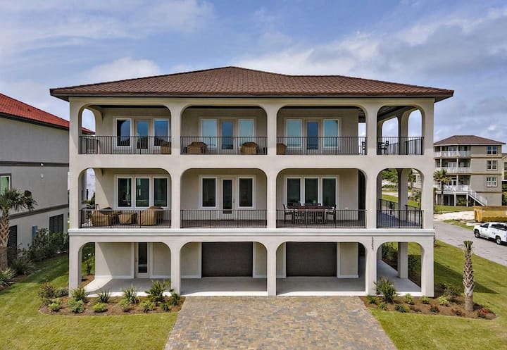 Casa Laguna Key 6 Bedrooms Steps To The Beach - Gulf Shores, AL