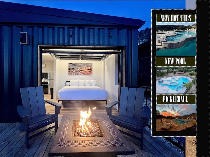 Cabin Luxury W/resort Hot Tubs Near Bryce & Zion - Orderville, UT