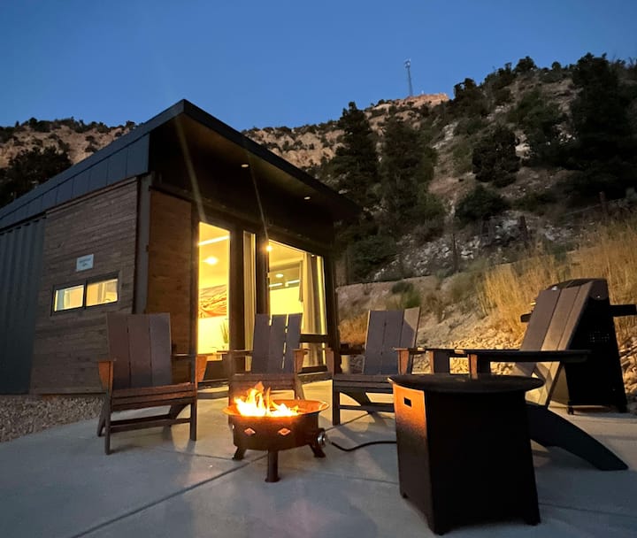 Modern Cabin Near Zion & Bryce National Parks - Orderville, UT