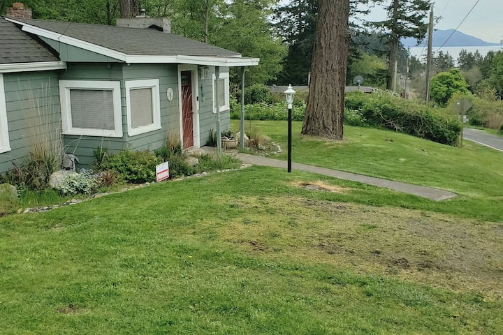 Miller's Island Retreat- Panoramic San Juan Views - Orcas Island, WA