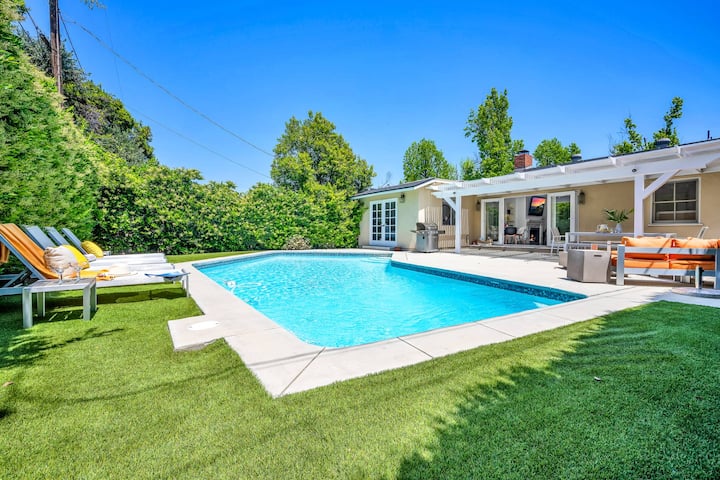 Voted Guest Favorite! Poolside Getaway Dog Ok - Los Angeles, CA