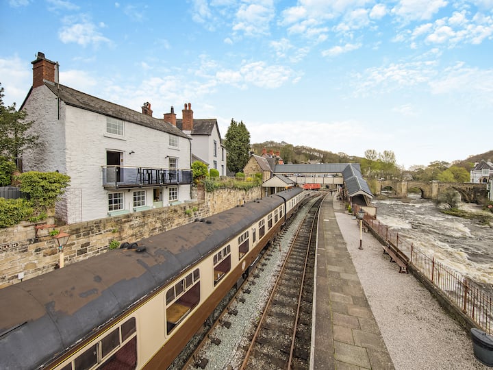Dee Bank Cottage - Llangollen