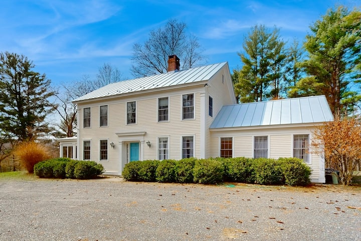 4br Dog-friendly Home With A Washer/dryer - Copake Lake, NY