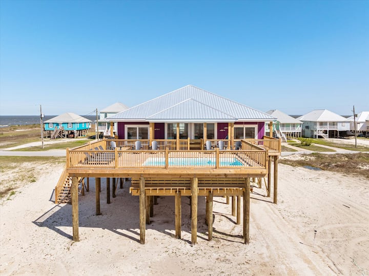 Private Pool, Short Walk To The Beach, Spacious - Dauphin Island, AL