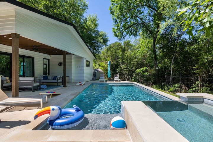 Luxury Retreat - Pool & Spa | South Austin Oasis - Austin, TX