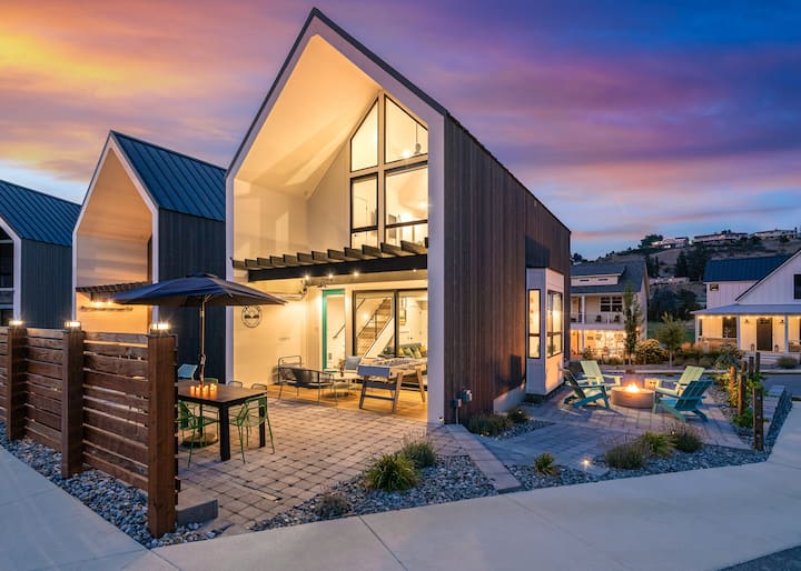 Carpe Diem At Chelan Lookout Vacation Rentals - Chelan, WA