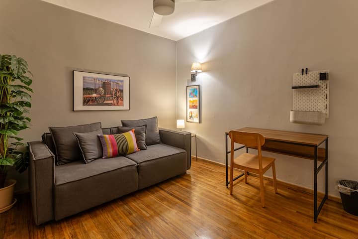 Vintage Vibes 1br | Prime Area + Sofa Bed - Mexico City