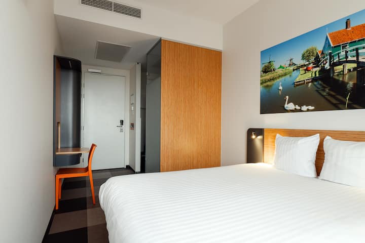 Check Out The Zaans Museum & Rembrandtpark - Zaandam