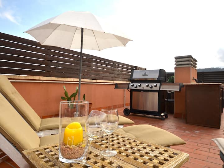 Apartment Avec Parking Et Grande Terrasse Privée - Sant Feliu de Guíxols