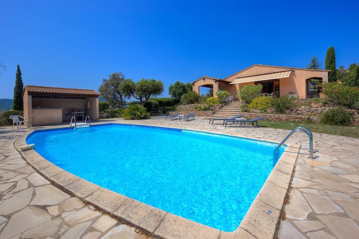 Villa Avec Piscine Et Magnifique Vue Mer, Au Calme - Fréjus