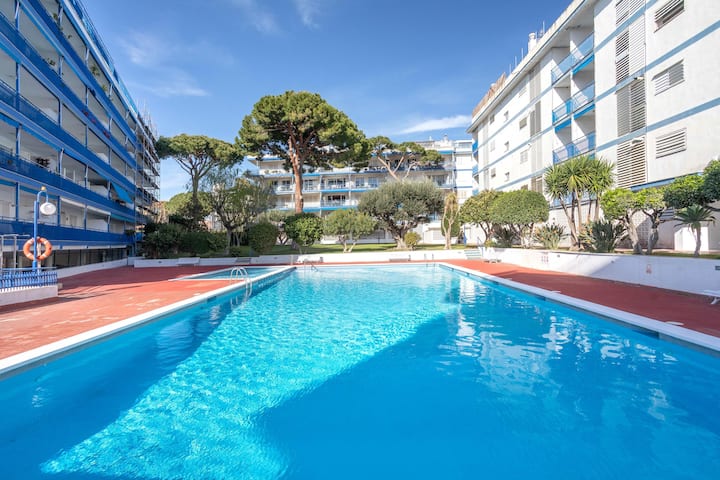 Can Sans - Quiet Community With Shared Pool - Mataró