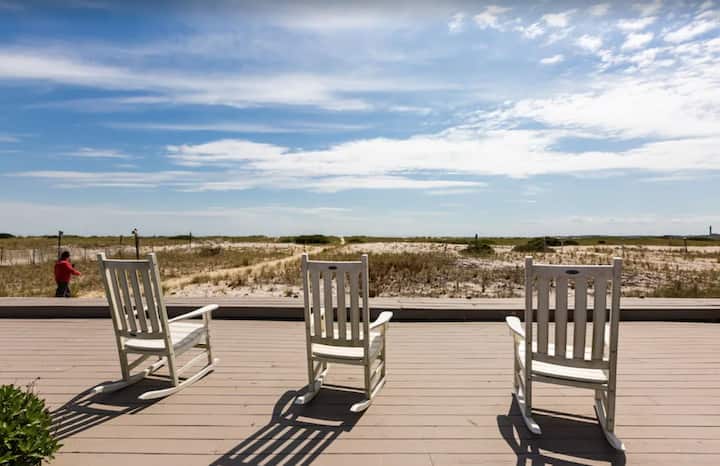 Peaceful Condo For Cozy Cape Getaway - Provincetown, MA