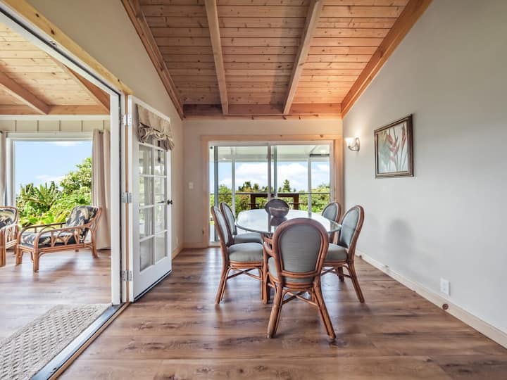South Kona Farm House - 30 Day Minimum Rental - Hawaii