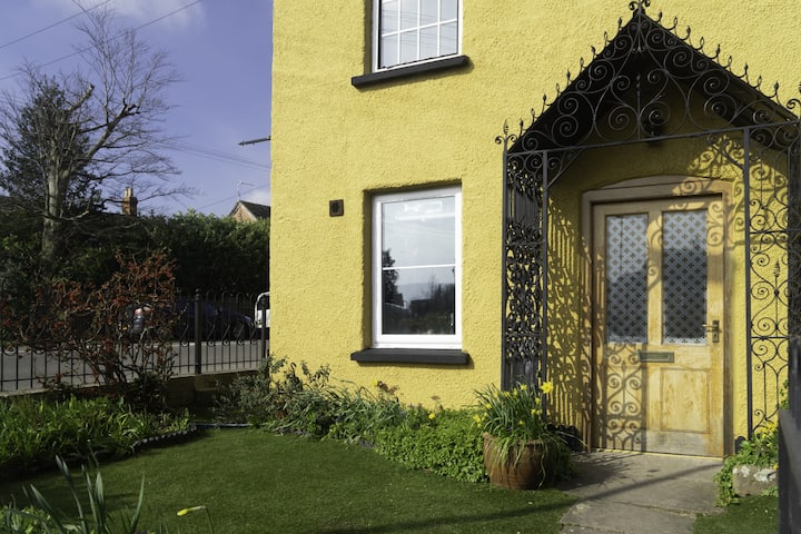 Crossways - Cosy 2 Bedroom Apartment Nr Cheltenham - Stroud