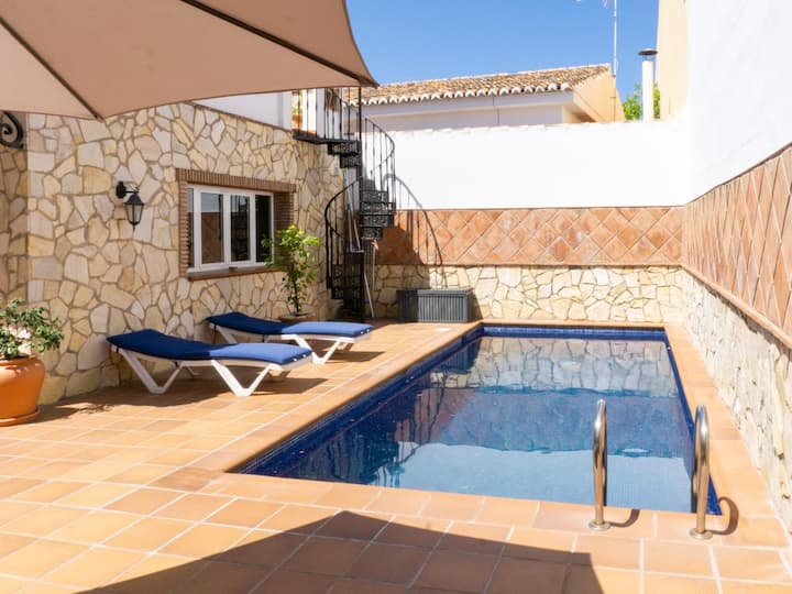 House Pool Parking Malaga - Málaga