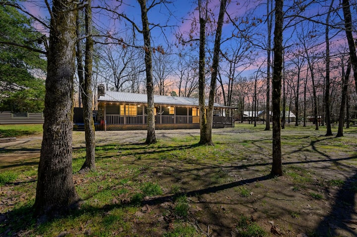 Liberty Lodge - Broken Bow, OK