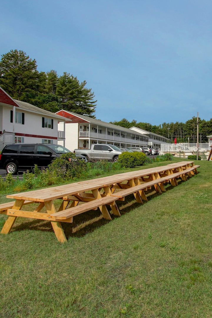 Endless Ocean Views, House Bikes & More - Ogunquit, ME