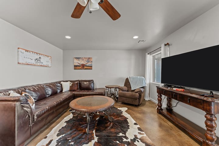 Rancho Vista Dos Newly Decorated Luxury Casita - Wickenburg, AZ