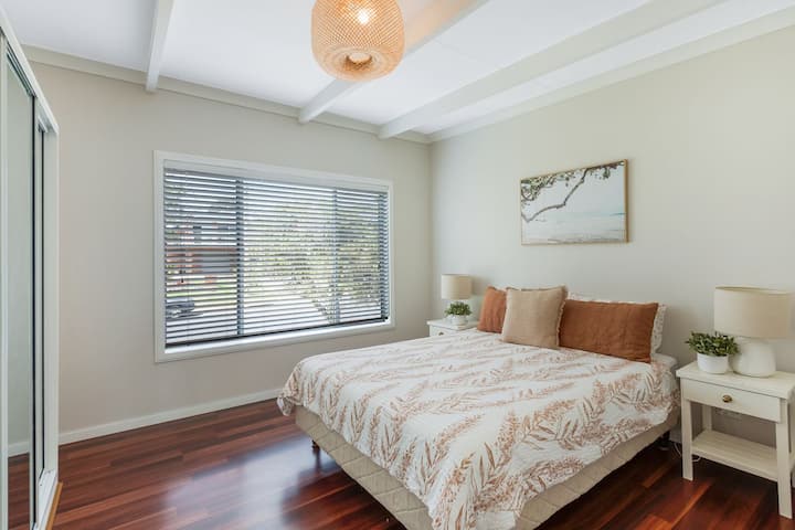 30 Tatiara Street, Dalmeny - Dalmeny