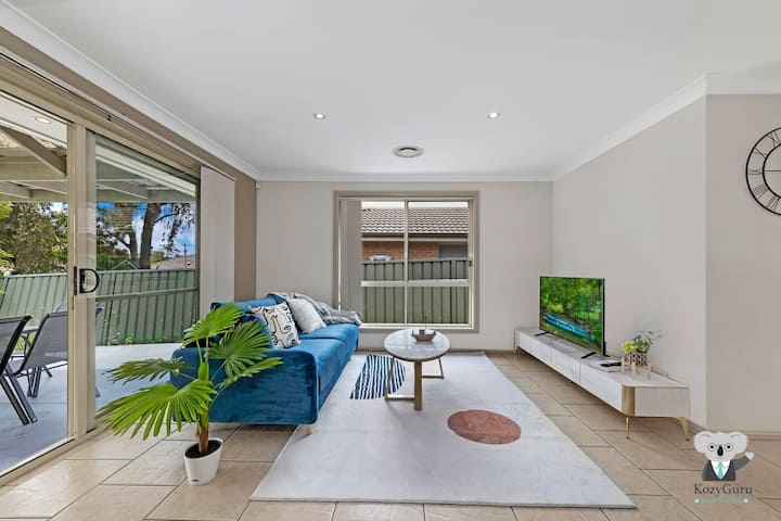 Kozyguru | Penrith | Cosy 4 Bed Holiday House - Penrith
