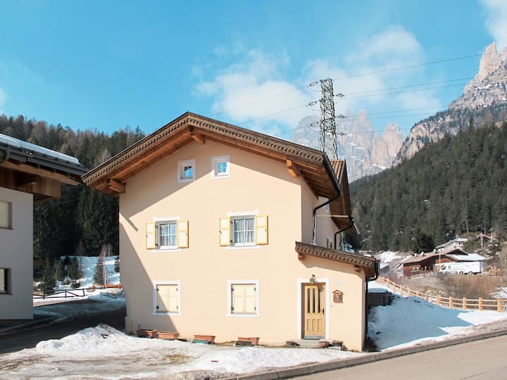Giuditta By Interhome - Pozza di Fassa