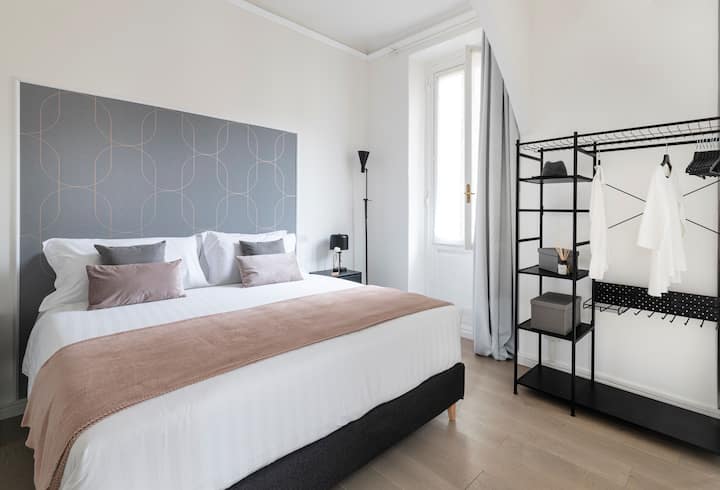 Easylife - Suite 4 With Balcony In Porta Venezia - Milano