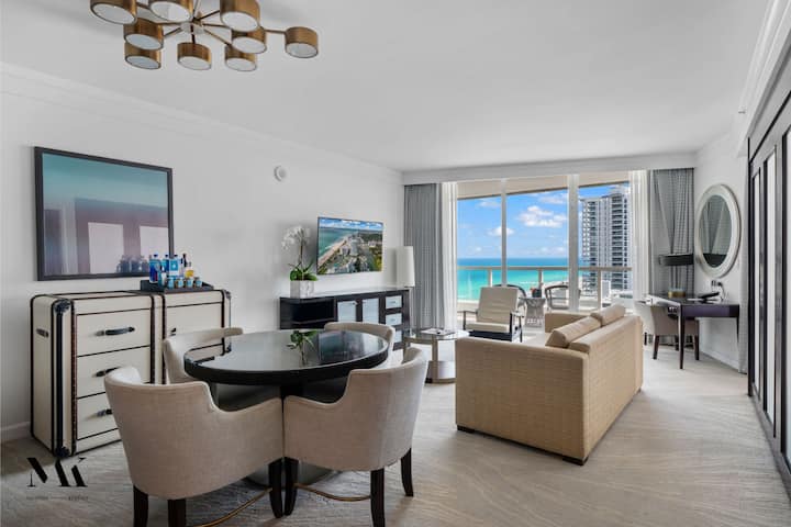 Fontainebleau|2dbl Queen Beds & Balcony Oceanview - Miami Beach, FL