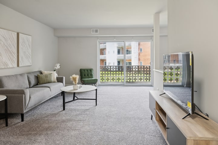 Historic Charm Meets Modern Comfort: The Chateau - Wilmington, DE