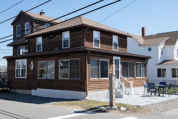 The Beach Cottage - Wells, ME