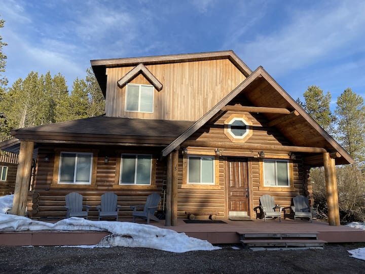 28 Mi To Ynp | Theater Room | Sleeps 14 - Island Park, ID