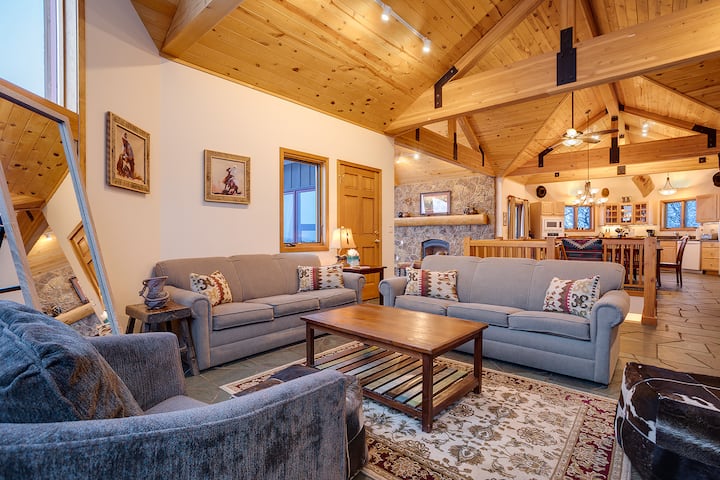 90st1 | Hot Tub | Dog Friendly | Winter Shuttle - Steamboat Springs, CO