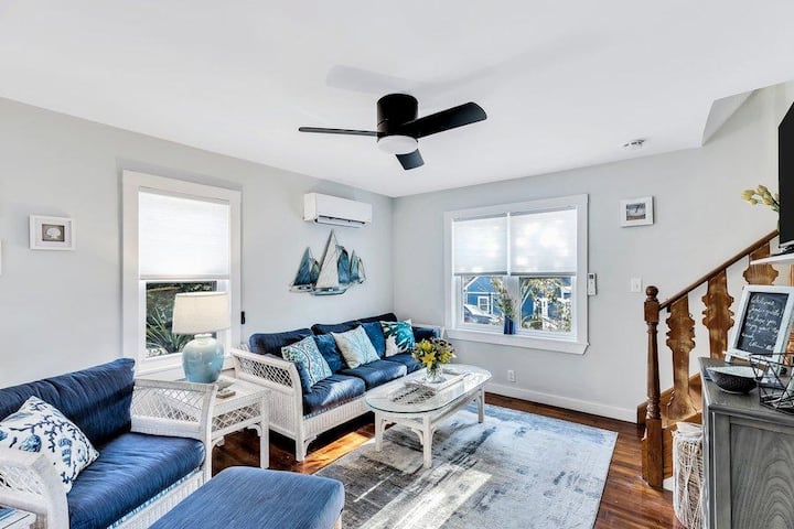 Great Location Next To Shining Sea Bike Path - Falmouth, MA