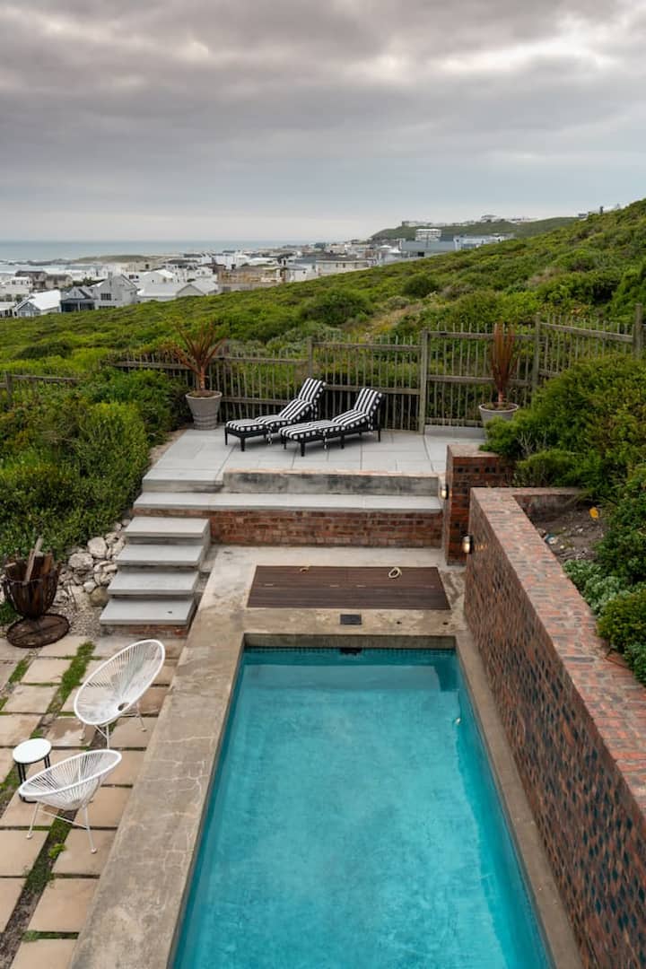 Yzerfontein 3 Bed House With Pool & Sea Views - Grotto Bay