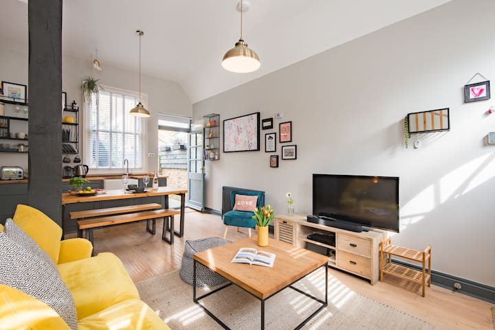 The Little Cottage - 휫츠테이블