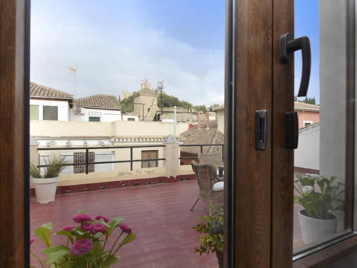 Tuguest ÁTico Imprenta - Granada, España