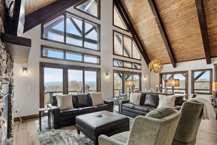 New Mountain Home In Wonderful Location - Banner Elk, NC