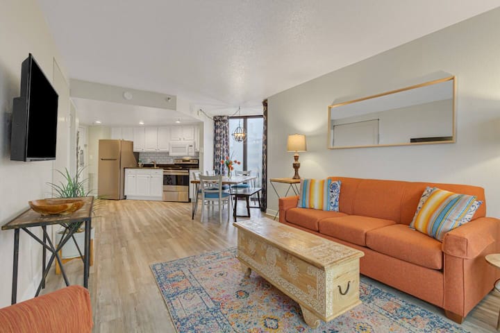 Immense With This 1br Oceanview Suite - Myrtle Beach