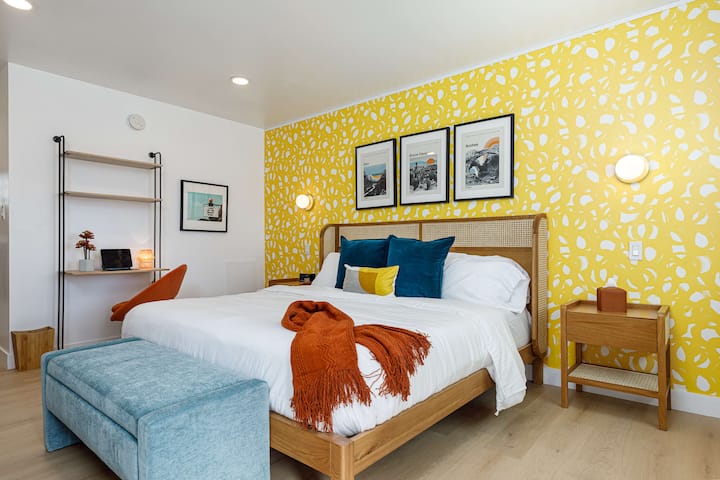 Retro Chic L Your National Park Gateway - Kanab, UT