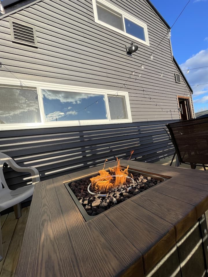 Carriage House! Close To Hospital, Firepit, - Ottawa Metro Park, Lima