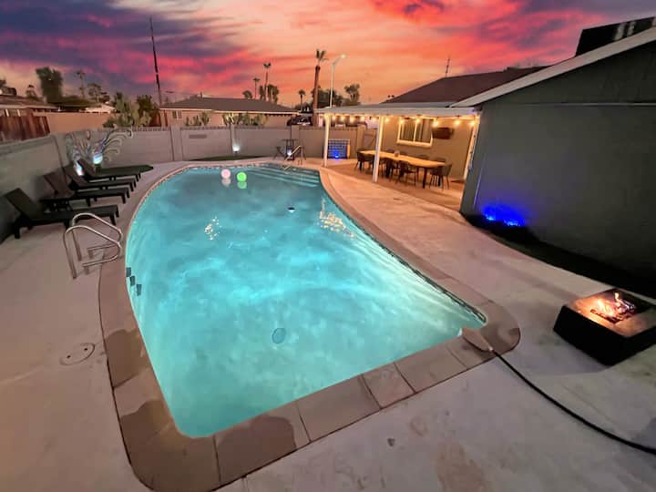 Old Town, Single Story W/pool,bunk Beds,& Games! - Scottsdale, AZ
