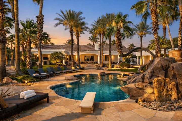Resort Style, 2 Houses, Putt-putt Course, B-ball - Scottsdale, AZ