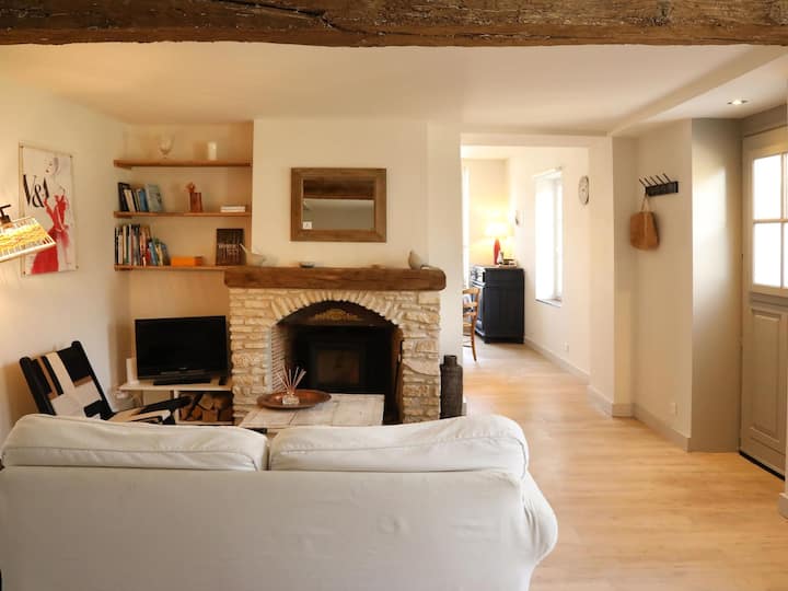 La Maison Du Clocher Par La Boite En Plus - Parc Astérix