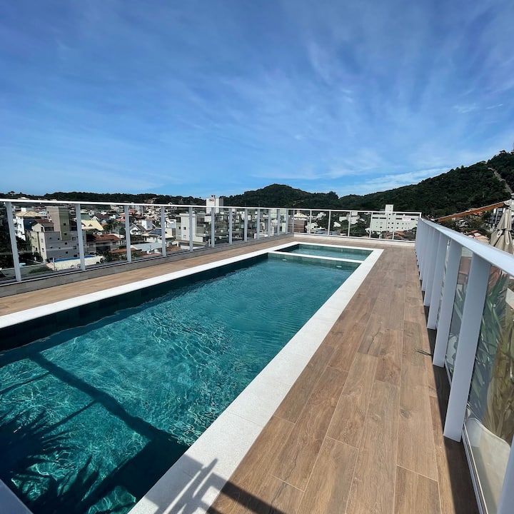 Apto Pra Casal Em Bombinhas - Bombinhas