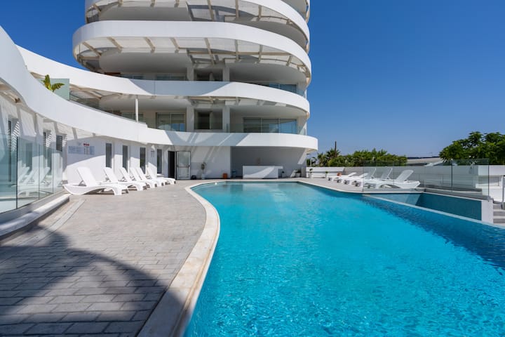 Starlet 1-bedroom Apt W/ Pool & Balcony In Larnaca - Larnaca