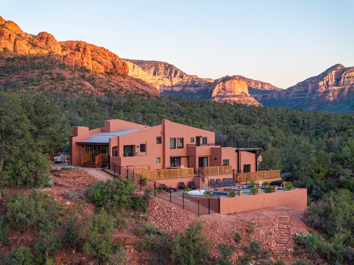 Quail Ridge - Heated Pool & Spa, View Deck, Games - Sedona, AZ