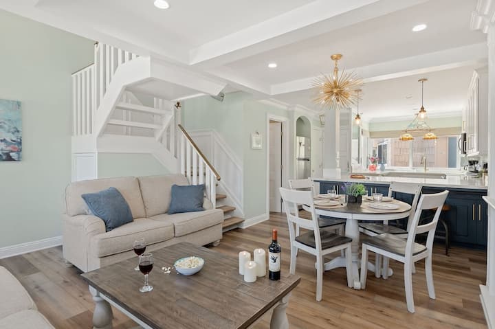 New Sandbox Solimar Sands, Steps From The Beach! - Carpinteria, CA