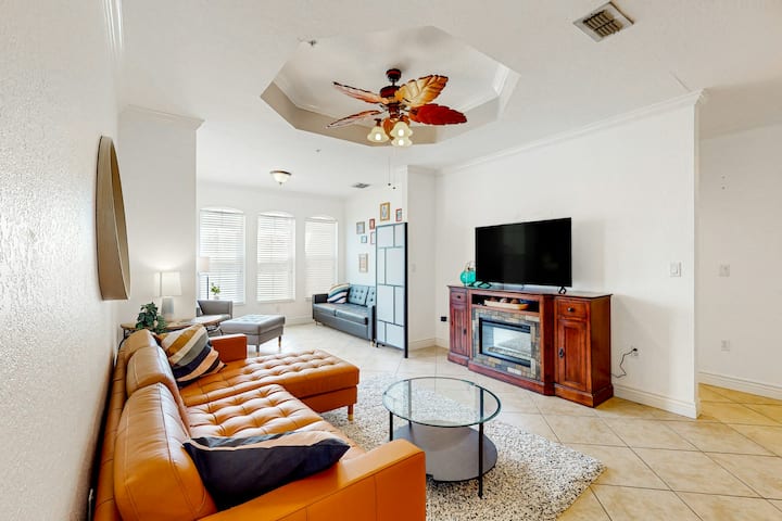 2br Snowbird-friendly Condo With Sauna - Clearwater, FL