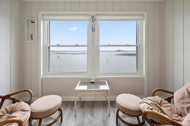 Nicely Renovated Bayfront Condo With Great Sunsets - Fenwick Island, DE